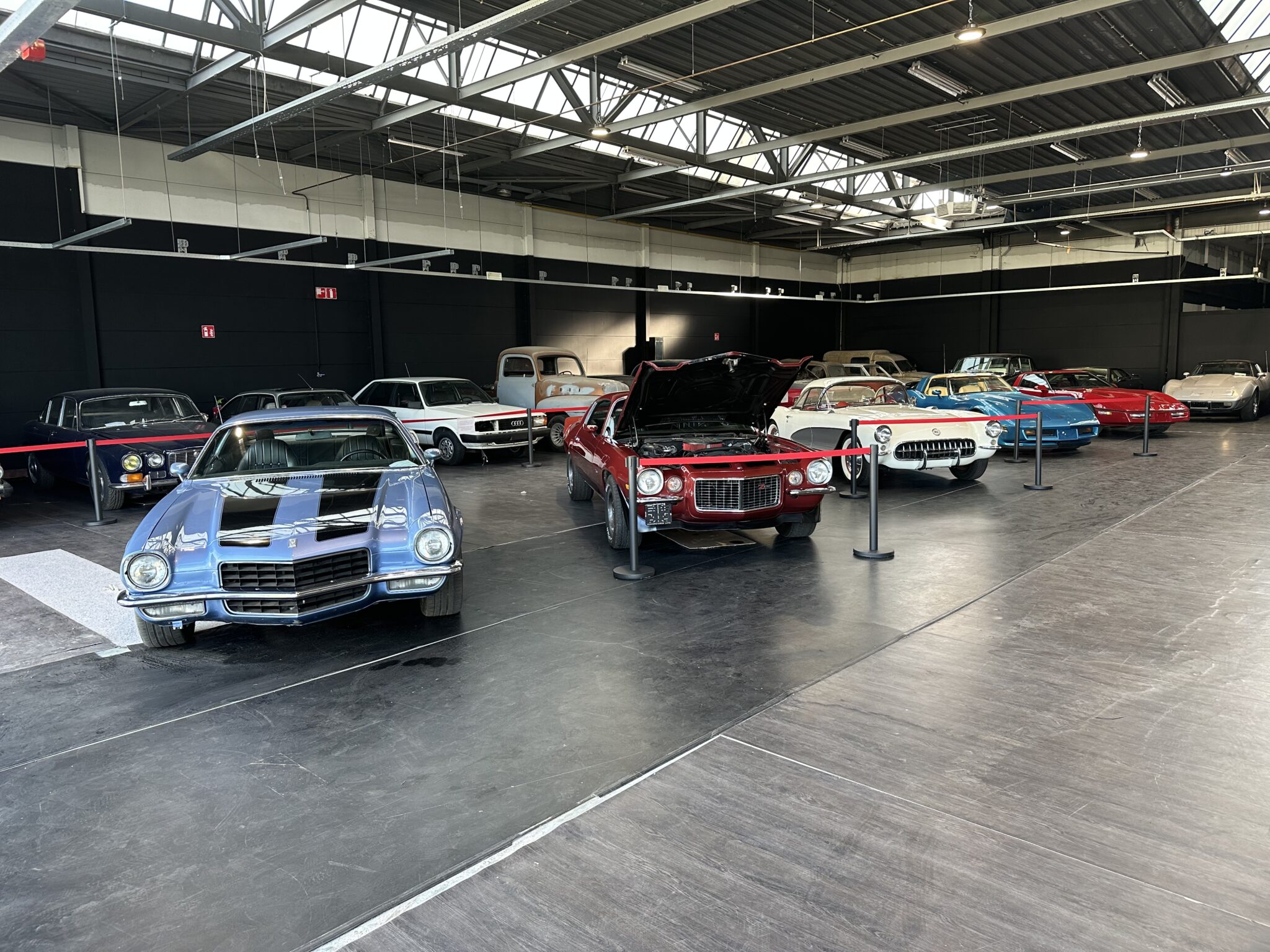 Castle Cars - Castle Cars